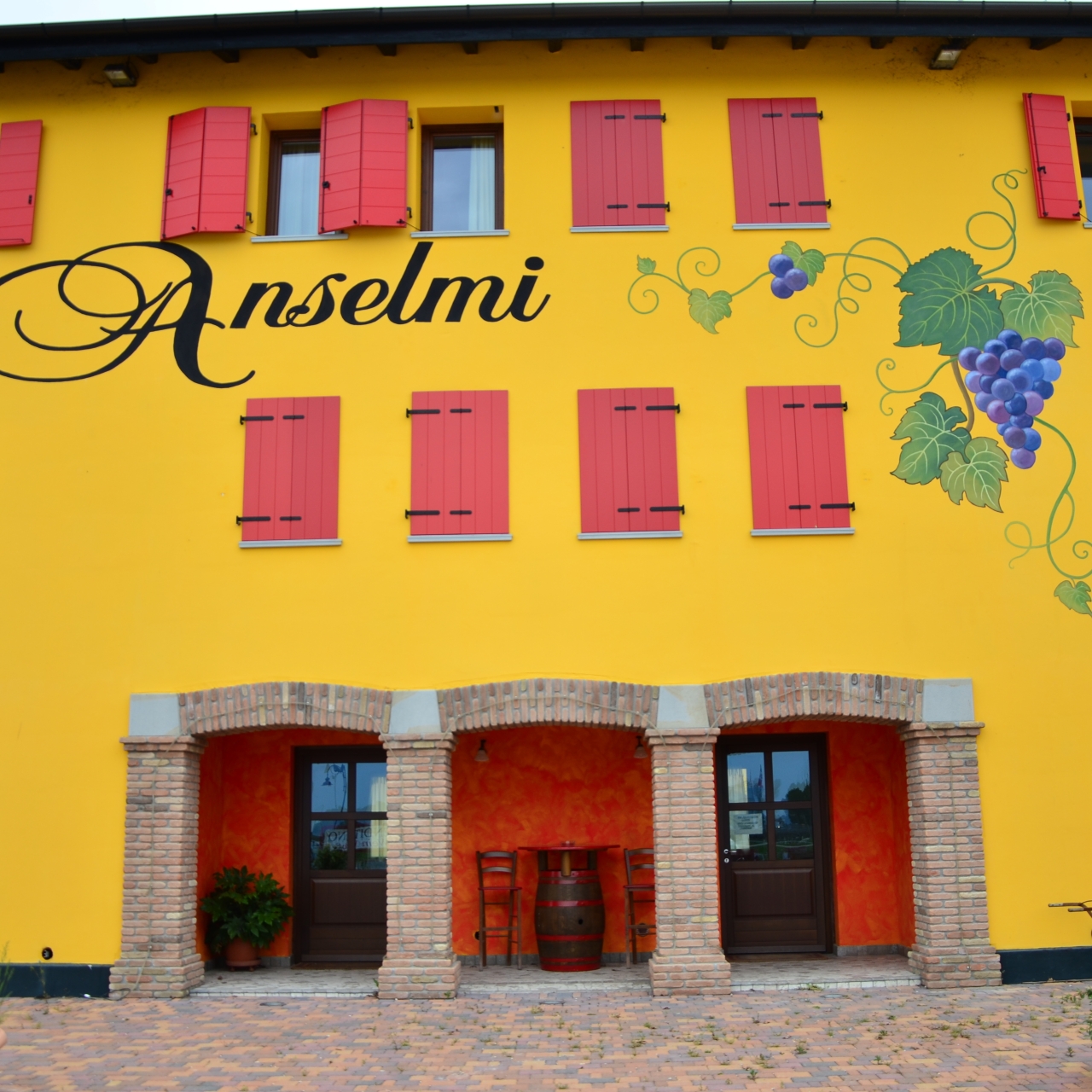 Degustare de vinuri albe din nordul Italiei - Transylvania Wine School